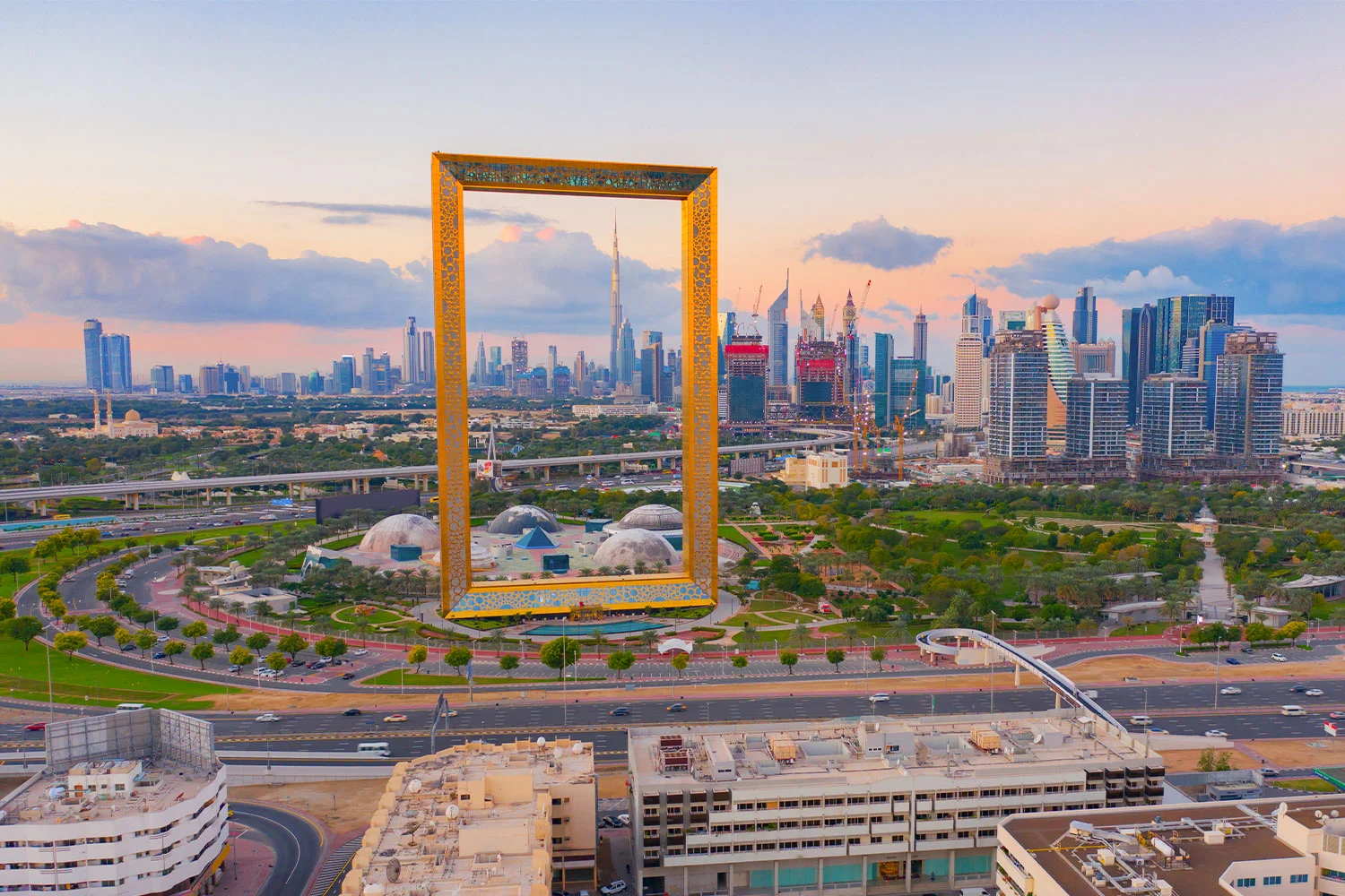 Dubai Frame - A 150-Meter Photo Frame in Dubai