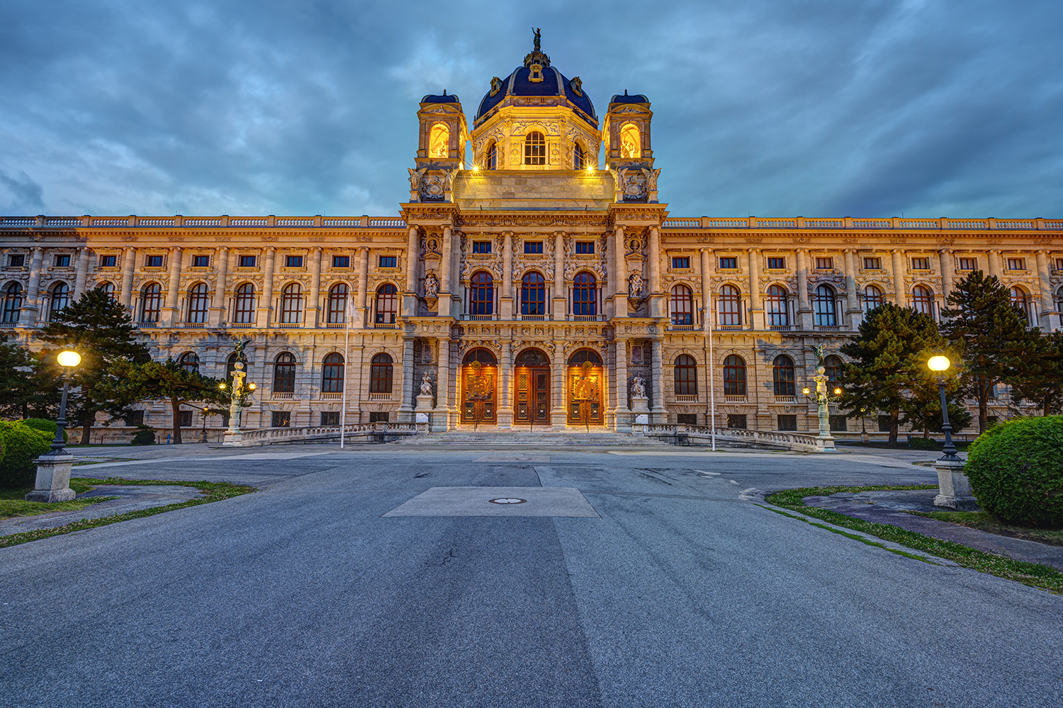 Kunsthistorisches Museum in Vienna - The artistic gem of the Habsburg ...